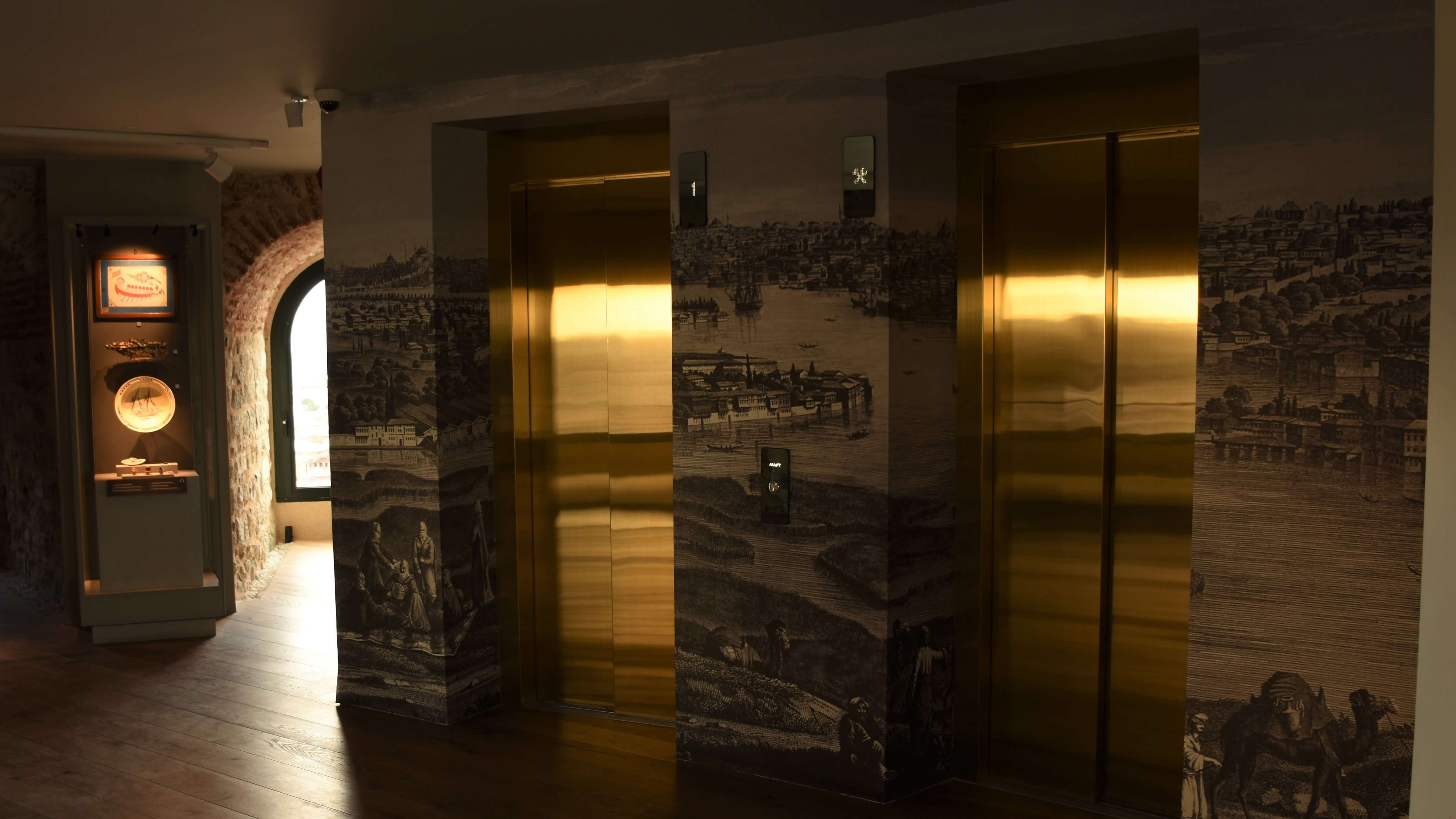 Mast — Elevators & Escalators